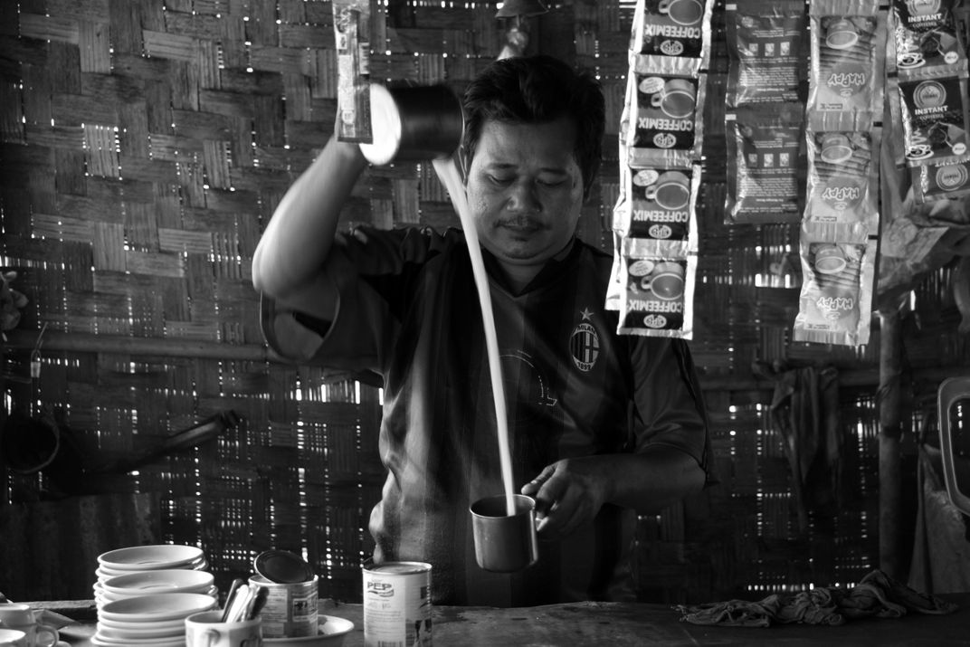 Tea maker | Smithsonian Photo Contest | Smithsonian Magazine