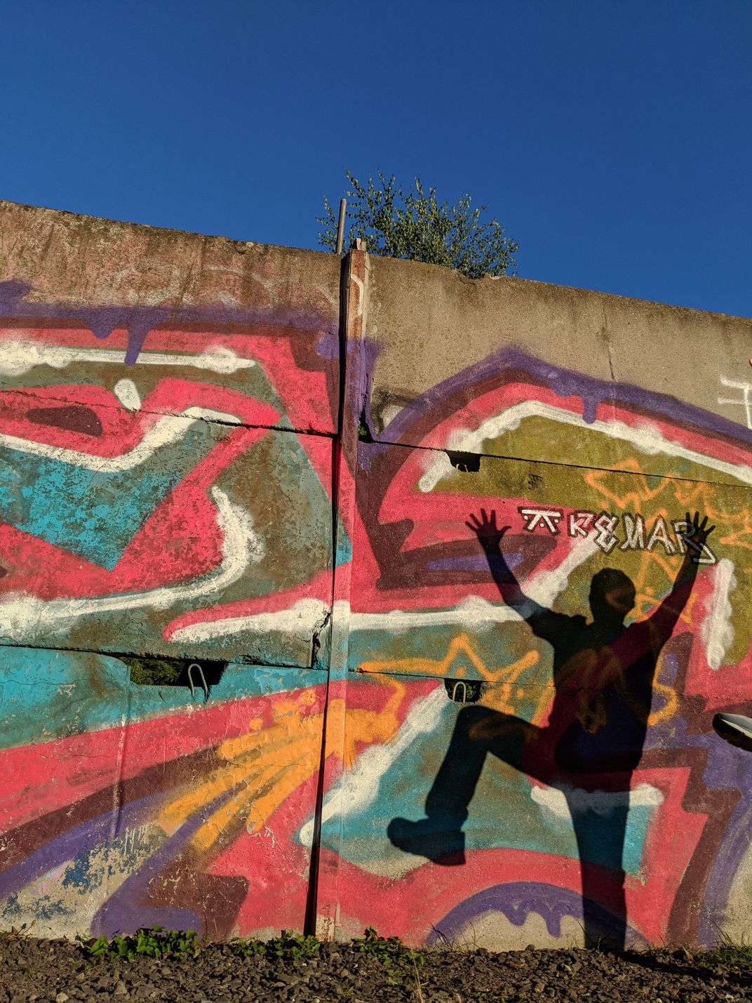 Shadow Escaping the Berlin Wall | Smithsonian Photo Contest ...