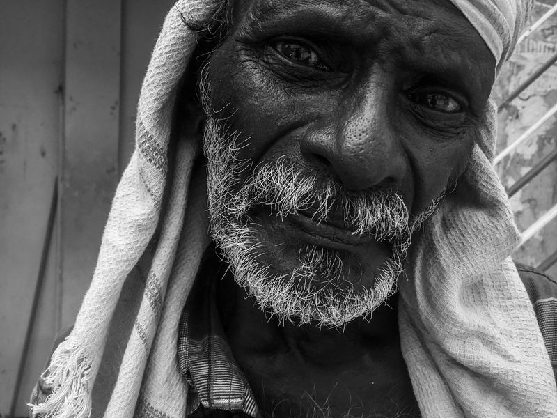 Begger | Smithsonian Photo Contest | Smithsonian Magazine