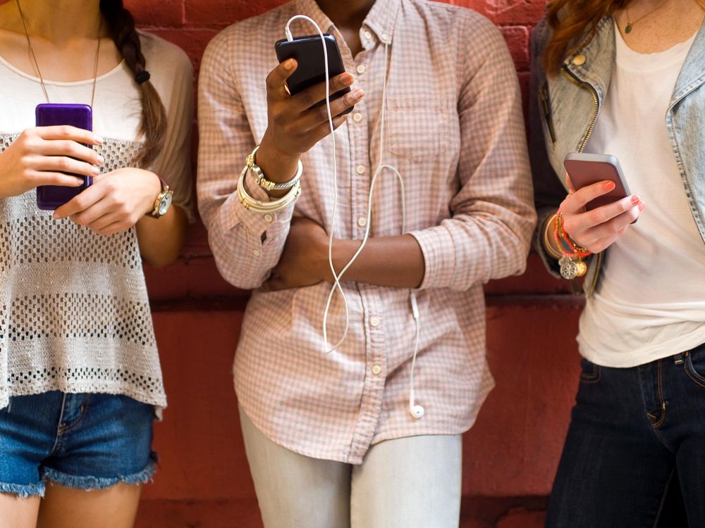 People Get Separation Anxiety When Parted From Their Phones