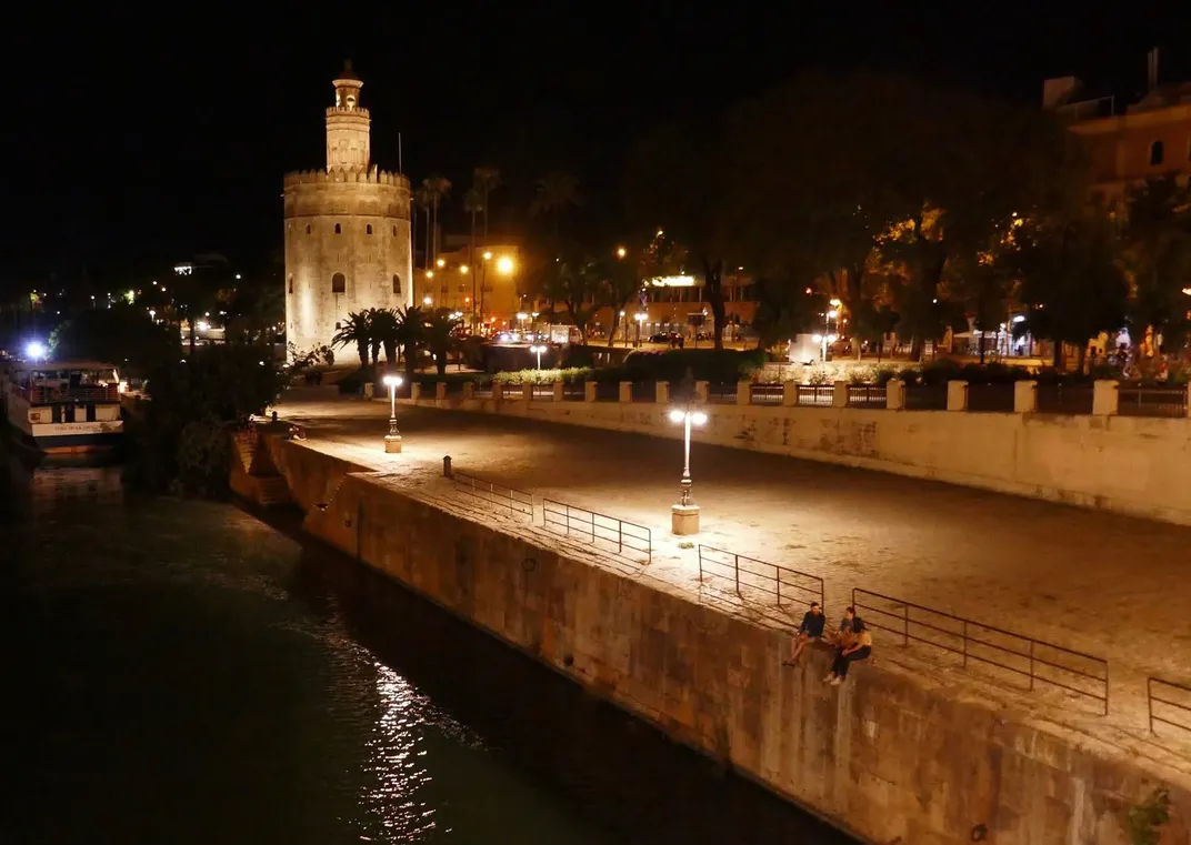 Night in Sevilla | Smithsonian Photo Contest | Smithsonian Magazine