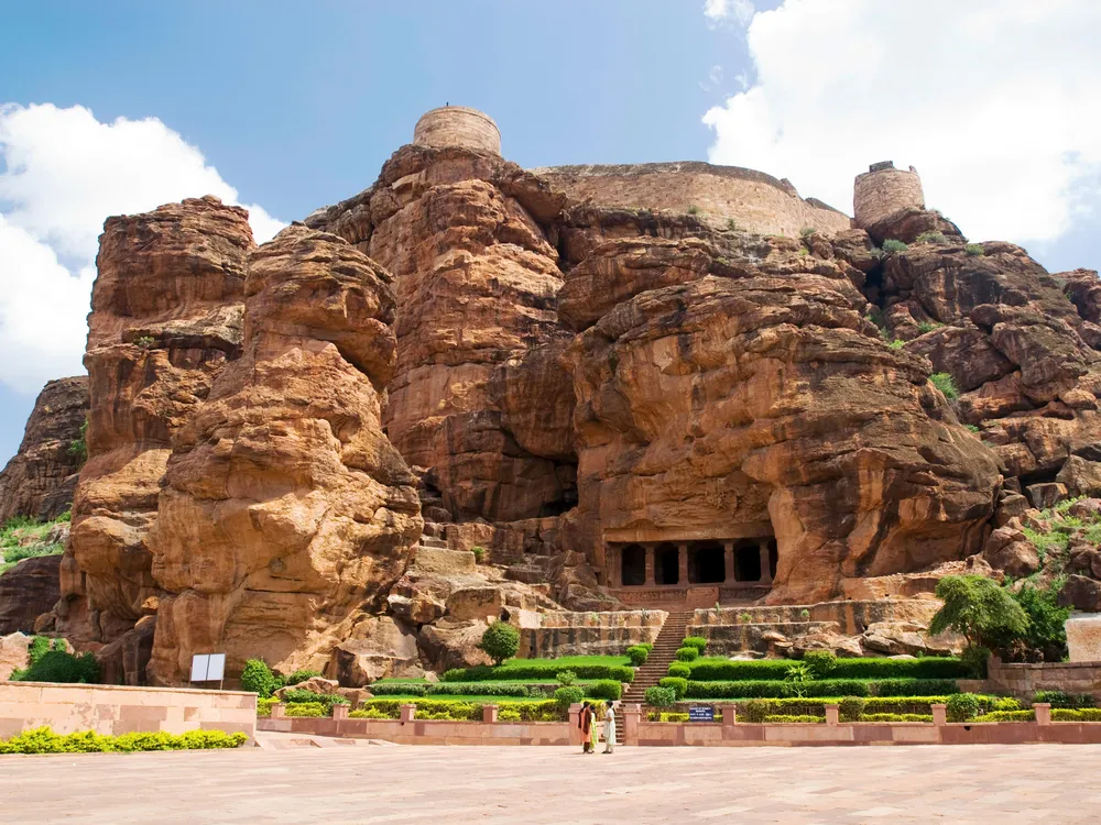 biggest cave temple
