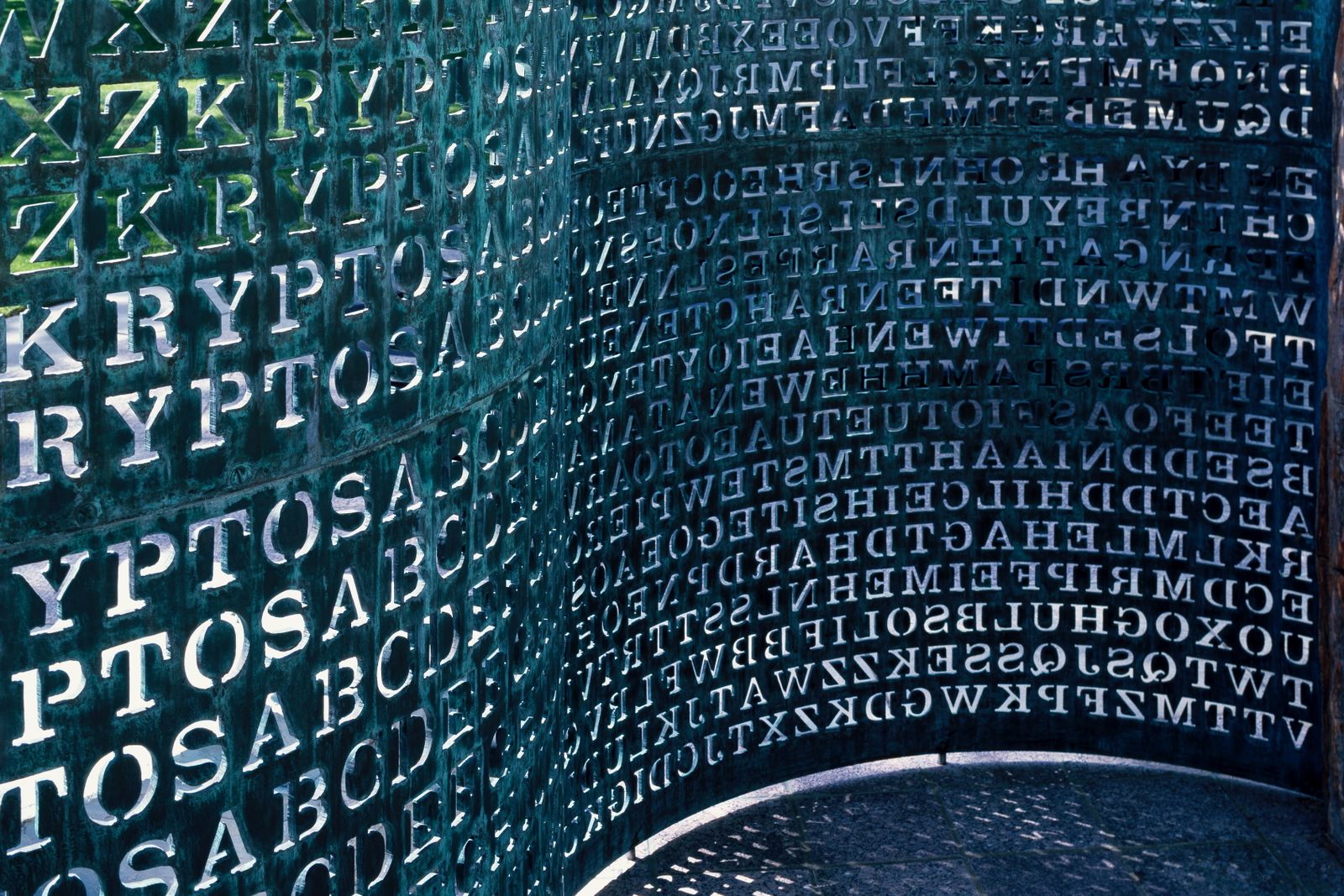 Nobody Has Been Able to Solve the CIA's Famous 'Kryptos' Sculpture ...