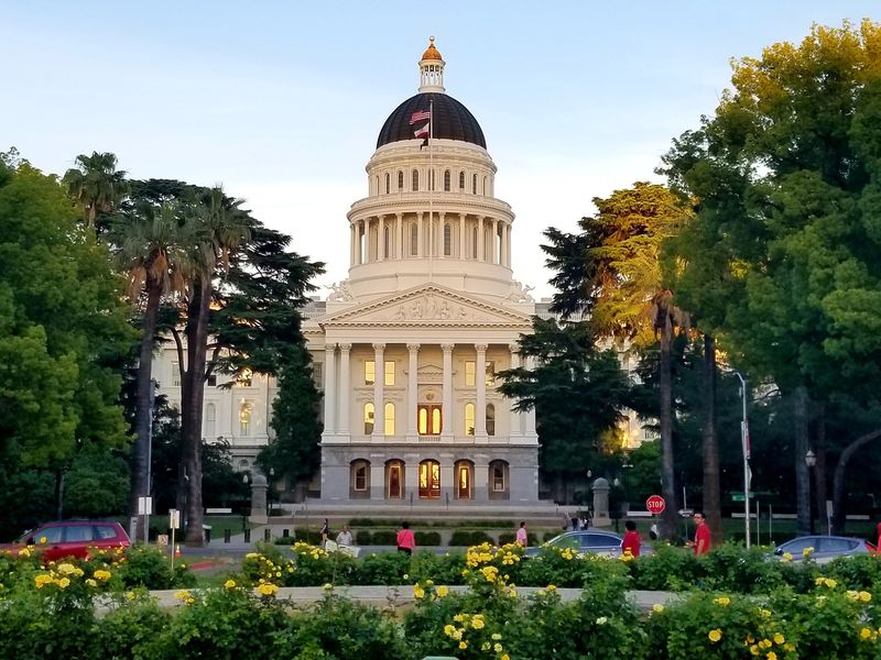 California State Capital at sunset | Smithsonian Photo Contest ...