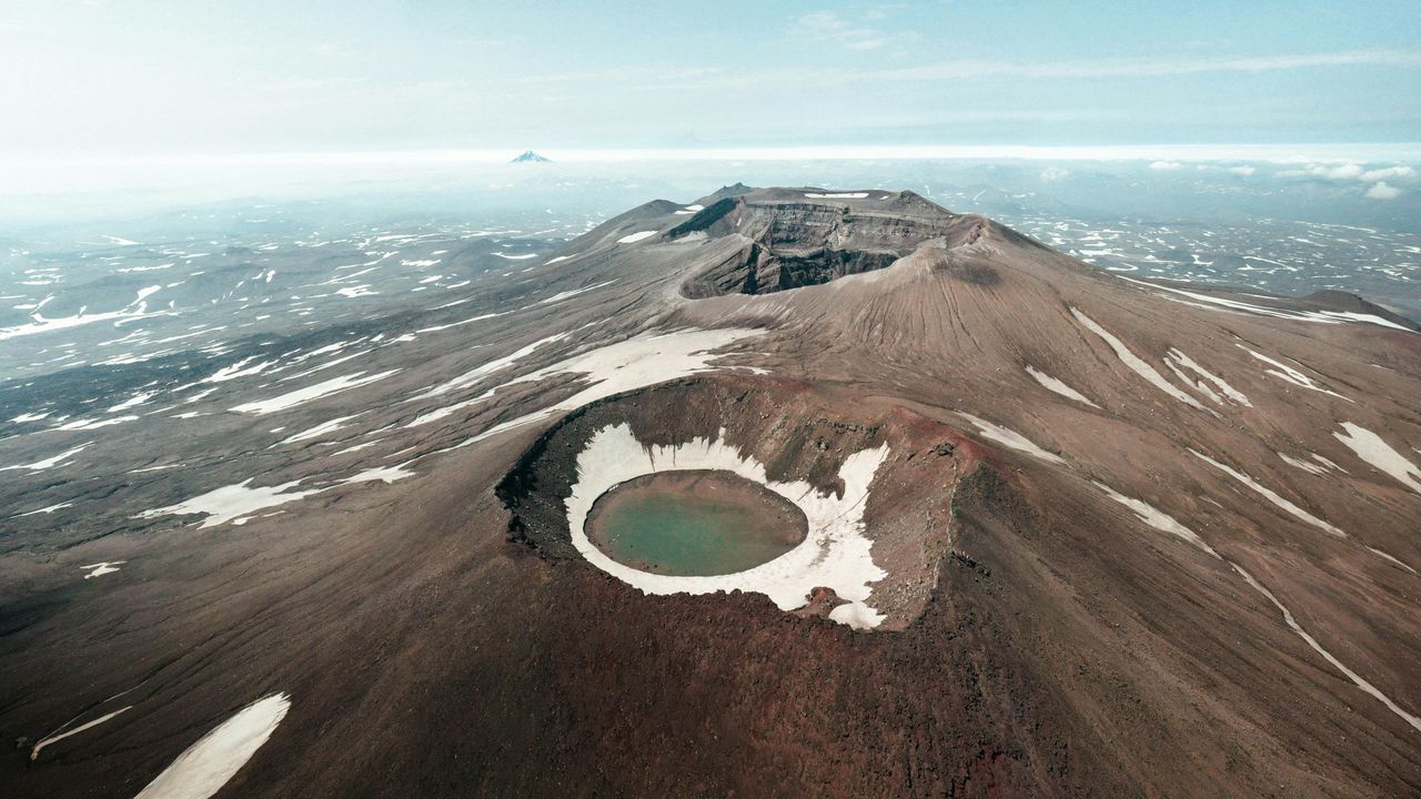 extinct volcano crater