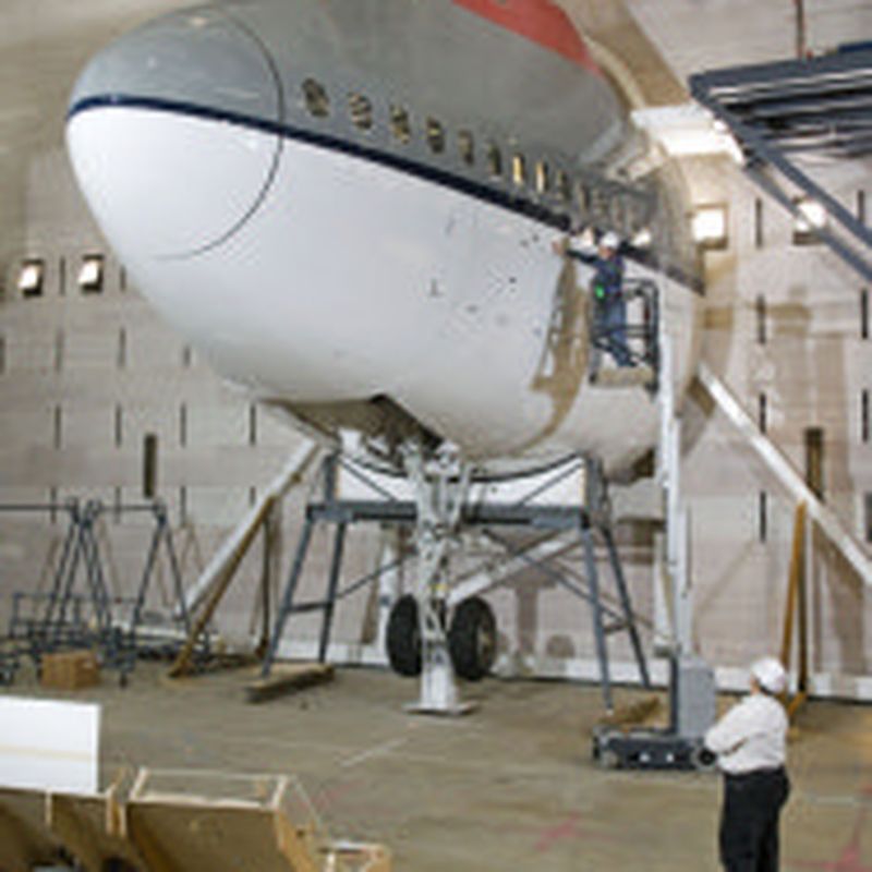 747 Front Landing Gear