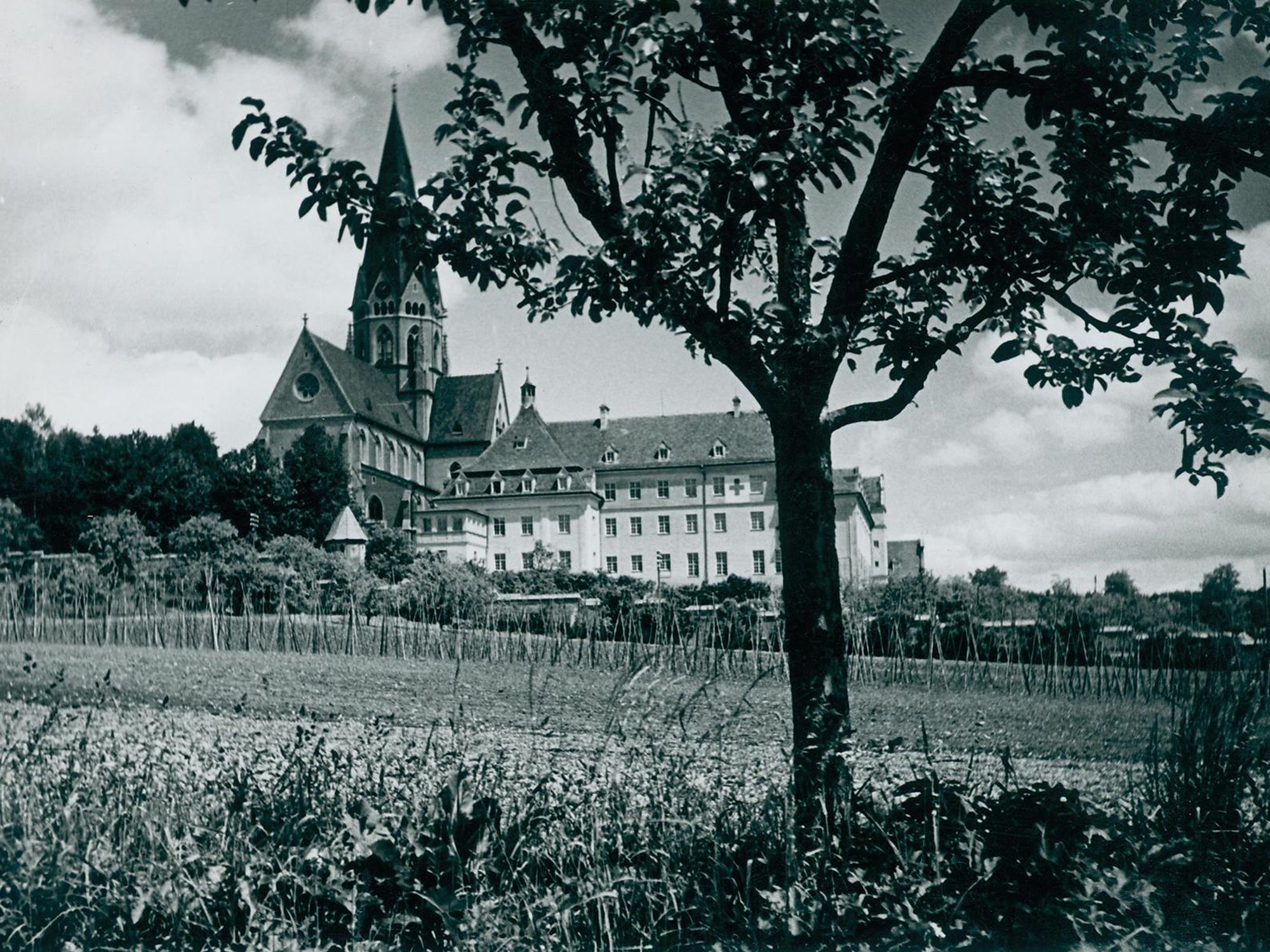 When a Bavarian Monastery Provided a Home to Jewish Refugees