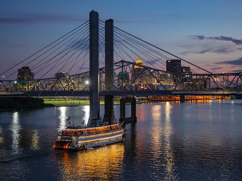 Louisville-Southern Indiana Ohio River Bridge | Smithsonian Photo ...