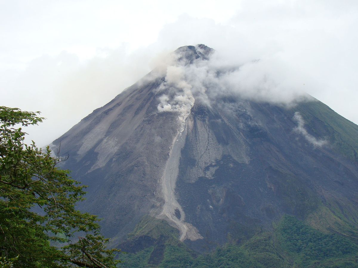 Why Central American Volcanoes Are Ideal for Studying Earth's Evolution ...