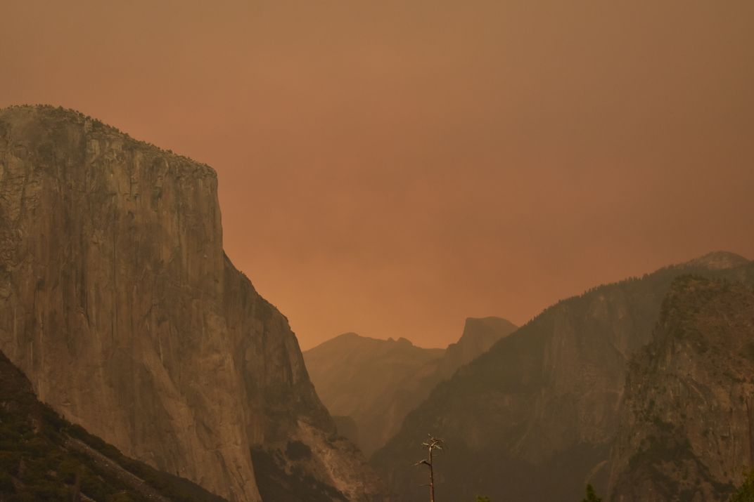 Wildfire at Tunnel View in Yosemite National Park | Smithsonian Photo ...