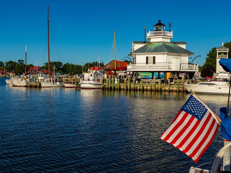 Hooper Straight Lighthouse | Smithsonian Photo Contest | Smithsonian ...