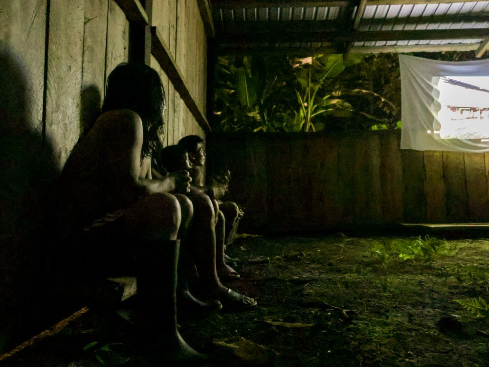 Waorani people in the Ecuadorian Amazon see themselves on film in their ...