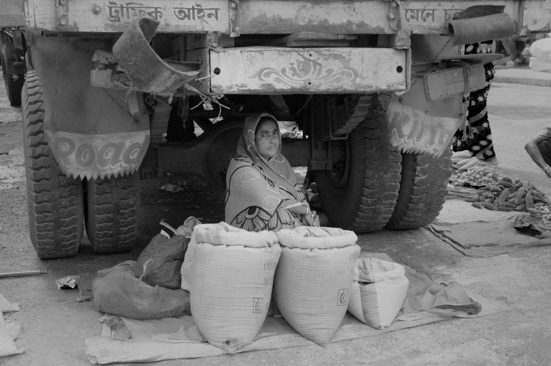 ROADSIDE VENDOR | Smithsonian Photo Contest | Smithsonian Magazine