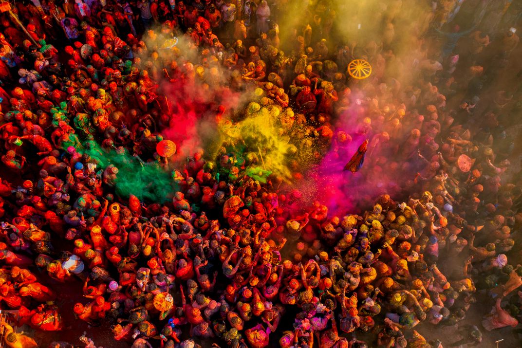 The colors of Holi | Smithsonian Photo Contest | Smithsonian Magazine