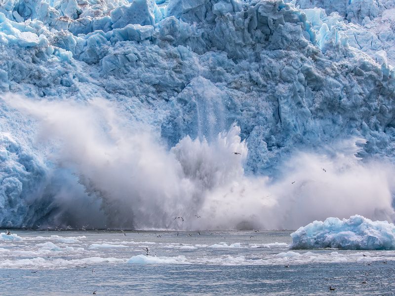 The Glacier falling down | Smithsonian Photo Contest | Smithsonian Magazine