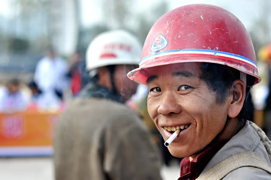 Chinese construction worker smoking. | Smithsonian Photo Contest ...