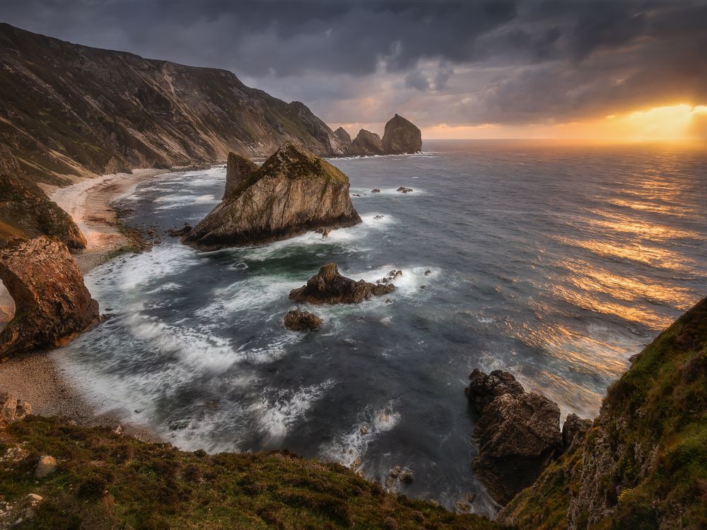 The Cliff Edge | Smithsonian Photo Contest | Smithsonian Magazine