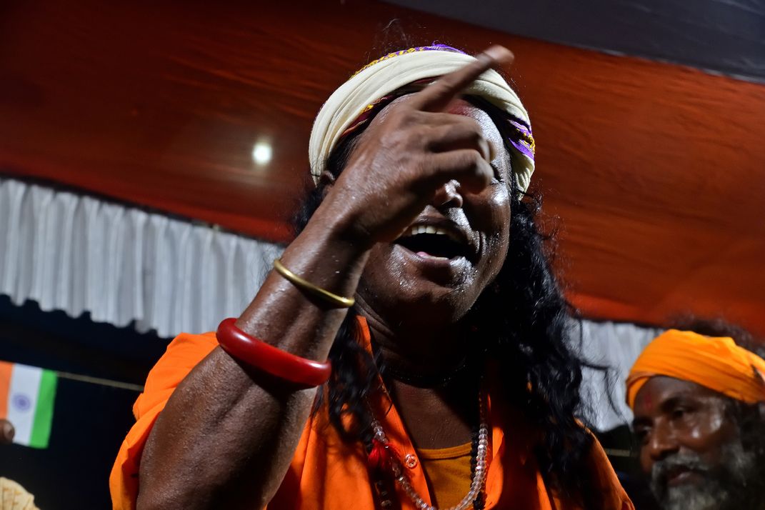 The BAUL SINGER. | Smithsonian Photo Contest | Smithsonian Magazine
