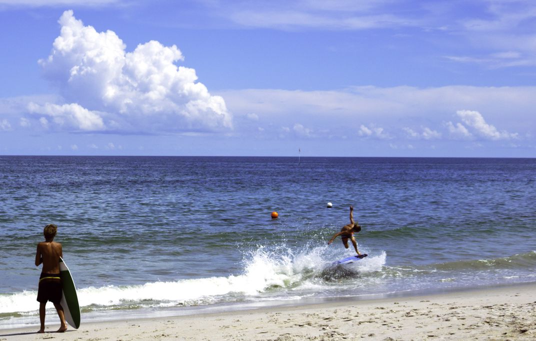 Skimming | Smithsonian Photo Contest | Smithsonian Magazine