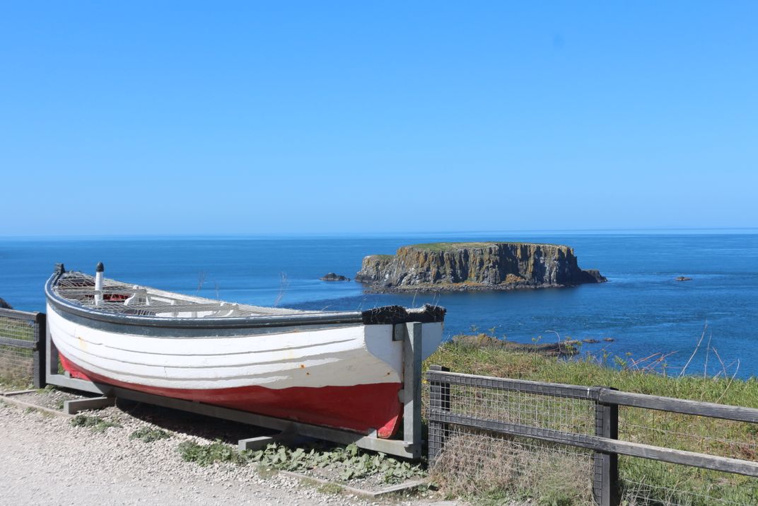 Model of rescue boat at Carrick-a-rede rope bridge, Northern Ireland ...