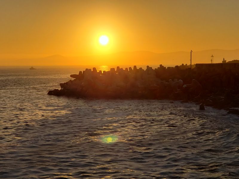 Sunrise in Cape Town | Smithsonian Photo Contest | Smithsonian Magazine