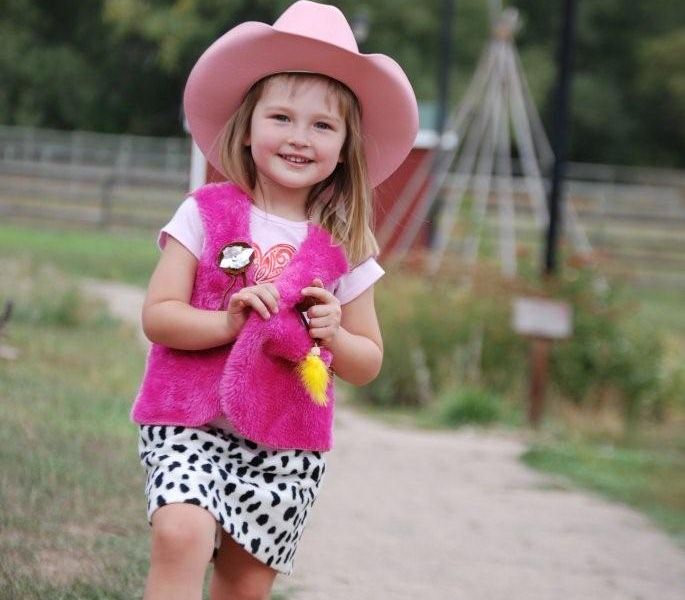 Pink cowgirl at the farm | Smithsonian Photo Contest | Smithsonian Magazine