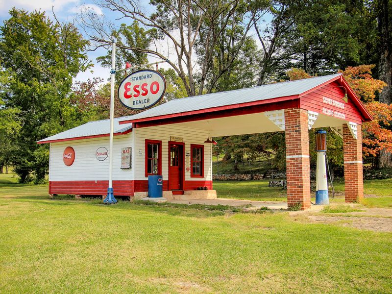 Esso station look back in time | Smithsonian Photo Contest ...