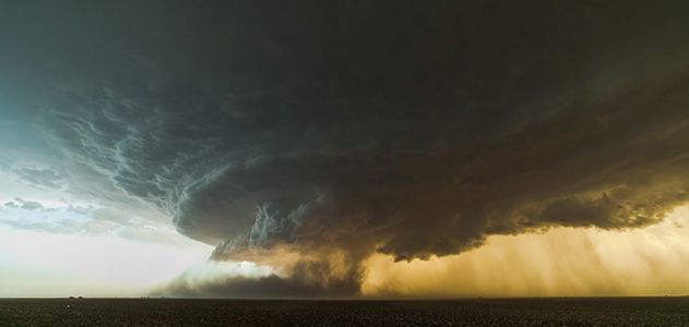 This is What a Huge, Rotating Supercell Looks Like