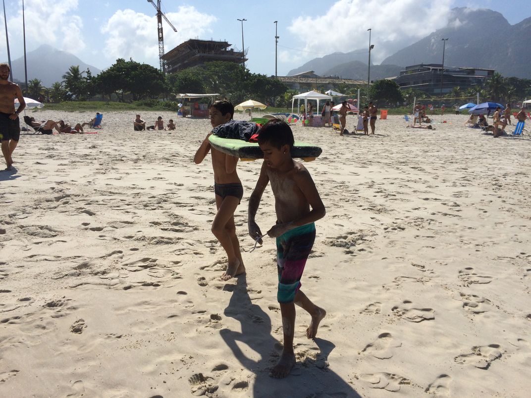 Boys of Rio | Smithsonian Photo Contest | Smithsonian Magazine