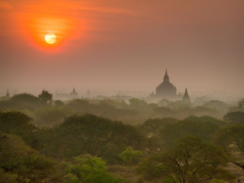 Bagan Sunrise | Smithsonian Photo Contest | Smithsonian Magazine