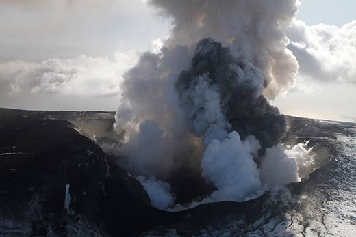 icelandic eruption description
