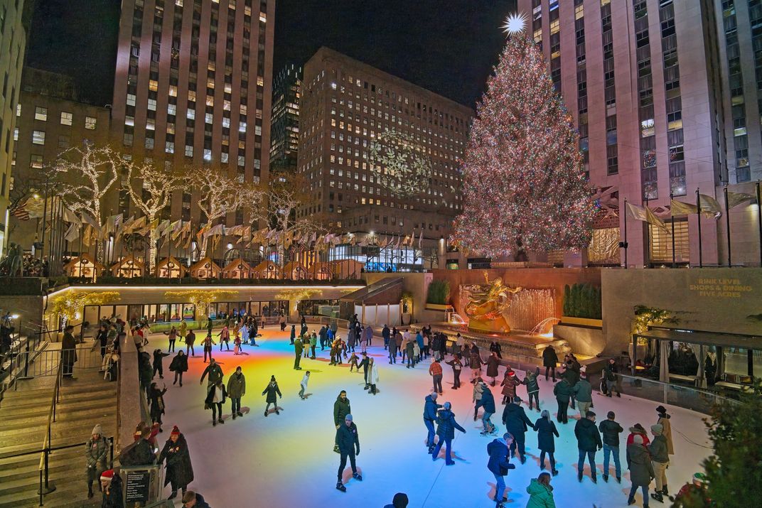 Rockefeller Center Ice Rink Christmas Tree | Smithsonian Photo Contest ...