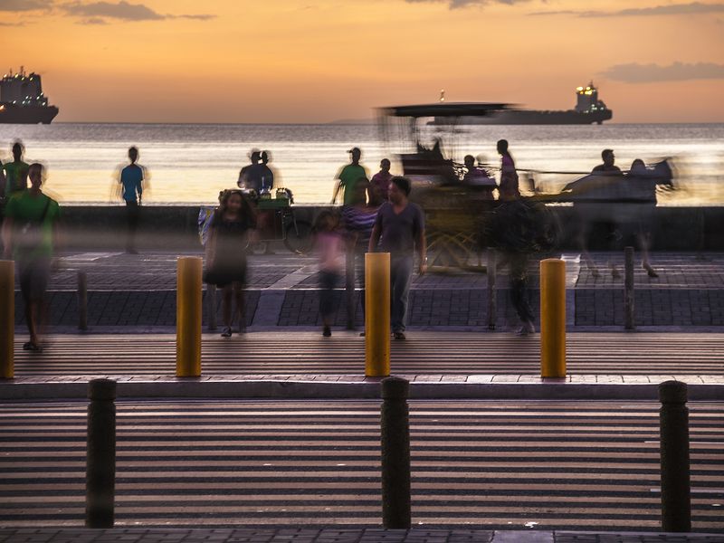 SUNSet CROSSINGS | Smithsonian Photo Contest | Smithsonian Magazine