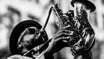 These 15 Groovy Photos Capture the Joy of Music - V'Doggle