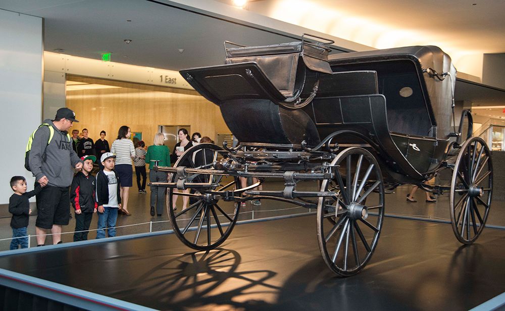 This is the Carriage That Took Lincoln on his Fateful Trip to Ford's ...
