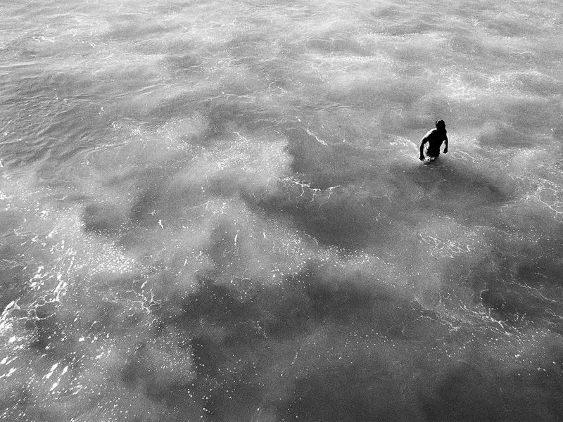 Man in the Water | Smithsonian Photo Contest | Smithsonian Magazine