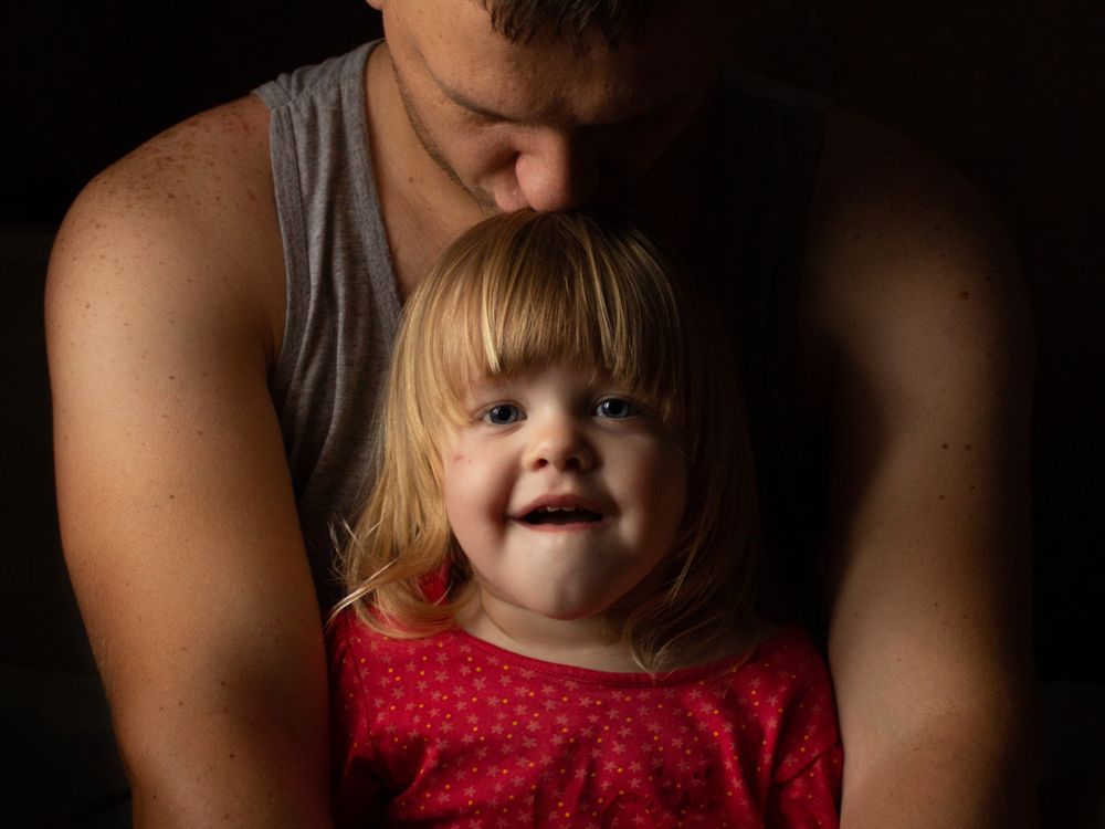 fatherly love | Smithsonian Photo Contest | Smithsonian Magazine