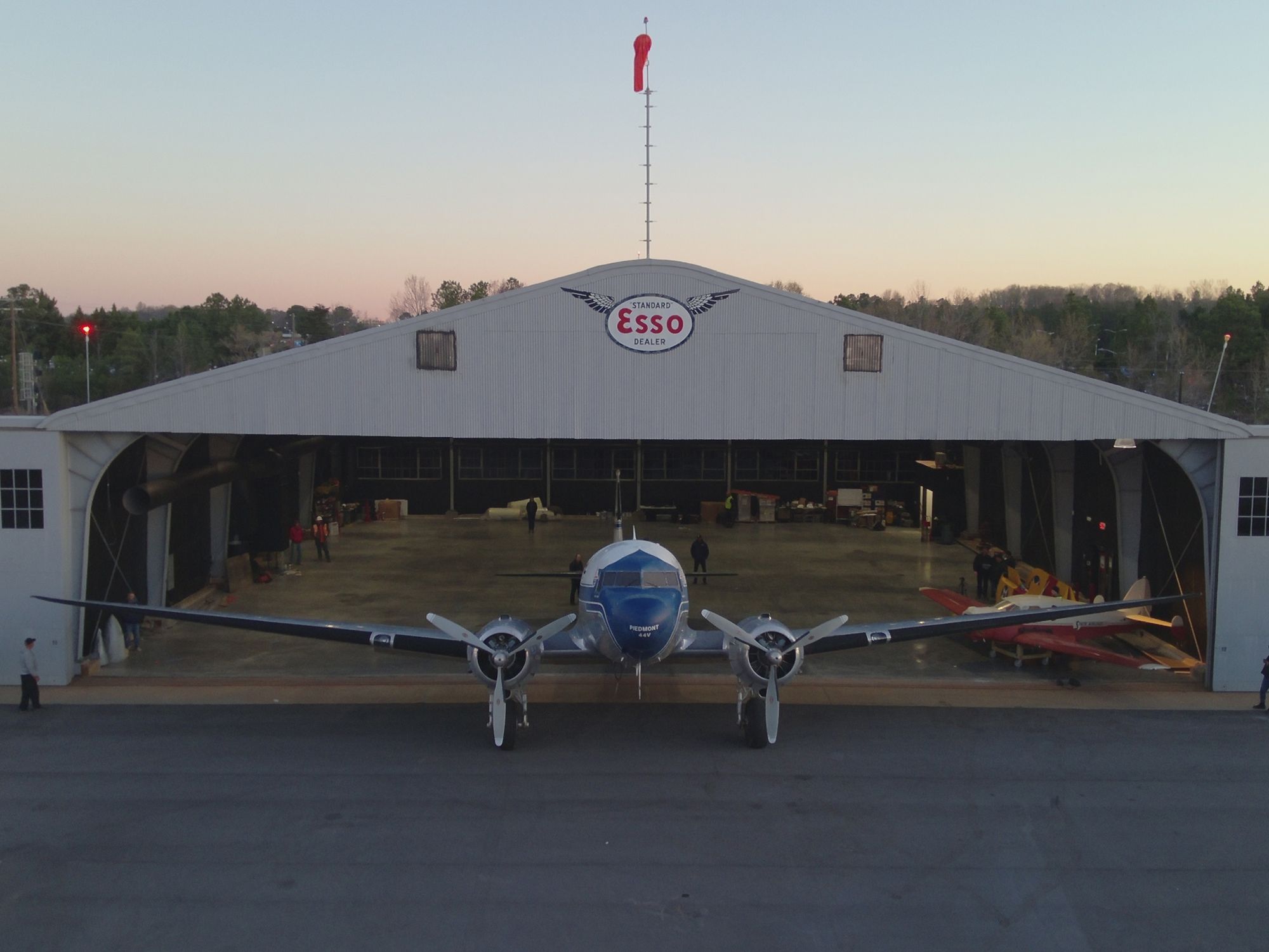 An Exhibit Gallery Within an Artifact: Charlotte's 1936 Historic Hangar ...