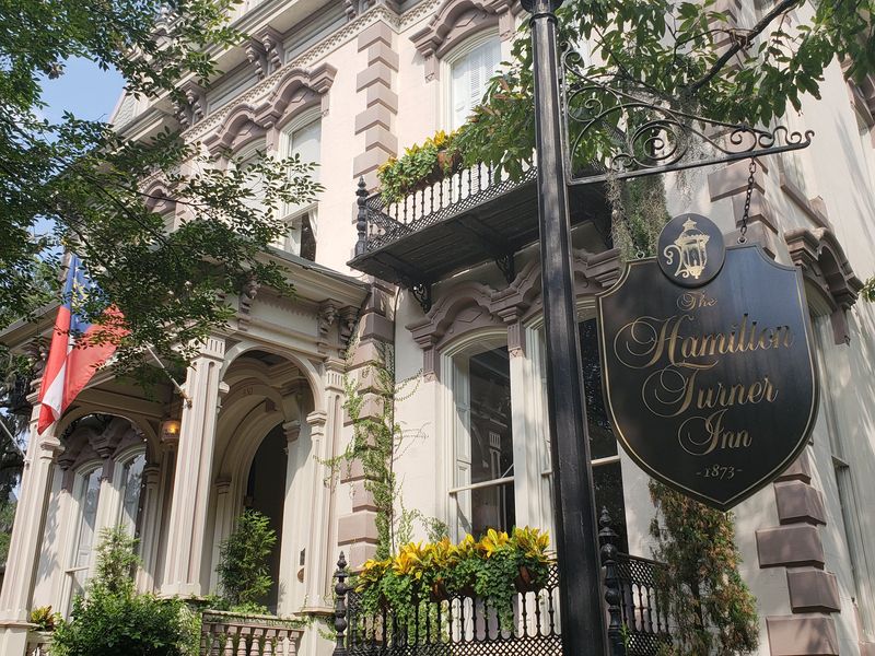 The Hamilton Turner Inn which inspired Disney's Haunted Mansion ...
