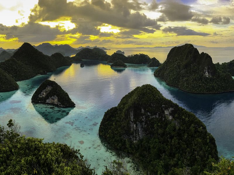 Wayag, Raja Ampat | Smithsonian Photo Contest | Smithsonian Magazine