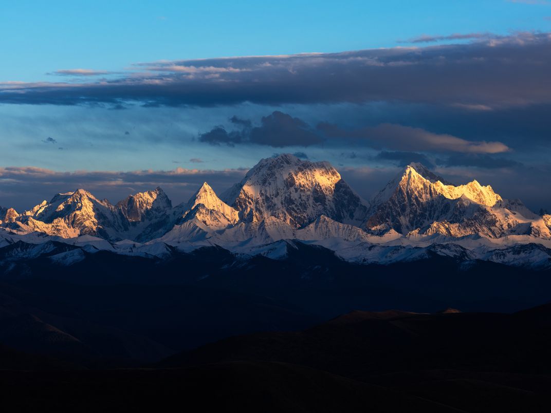 Snow Mountain of Sunrise | Smithsonian Photo Contest | Smithsonian Magazine