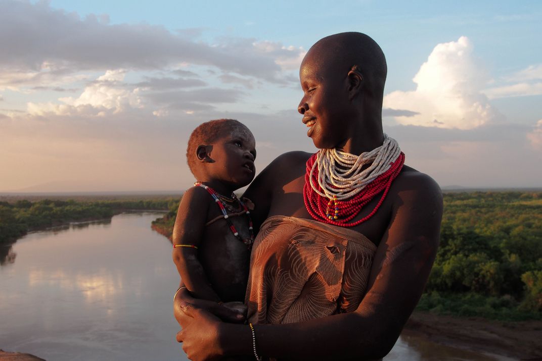 Mother and Child of the Kara Tribe | Smithsonian Photo Contest ...