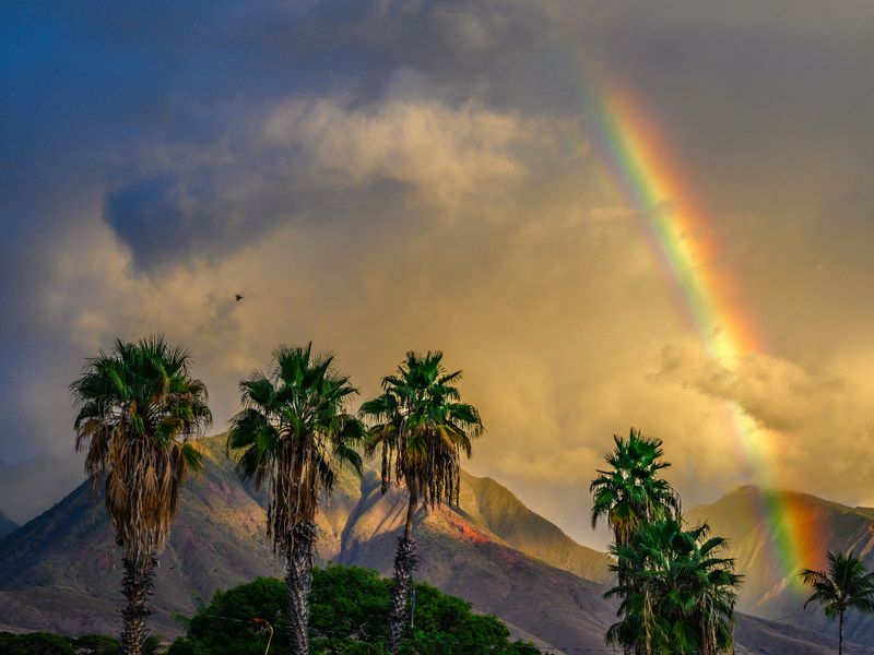 Hawaiian Rainbow Sunset | Smithsonian Photo Contest | Smithsonian Magazine