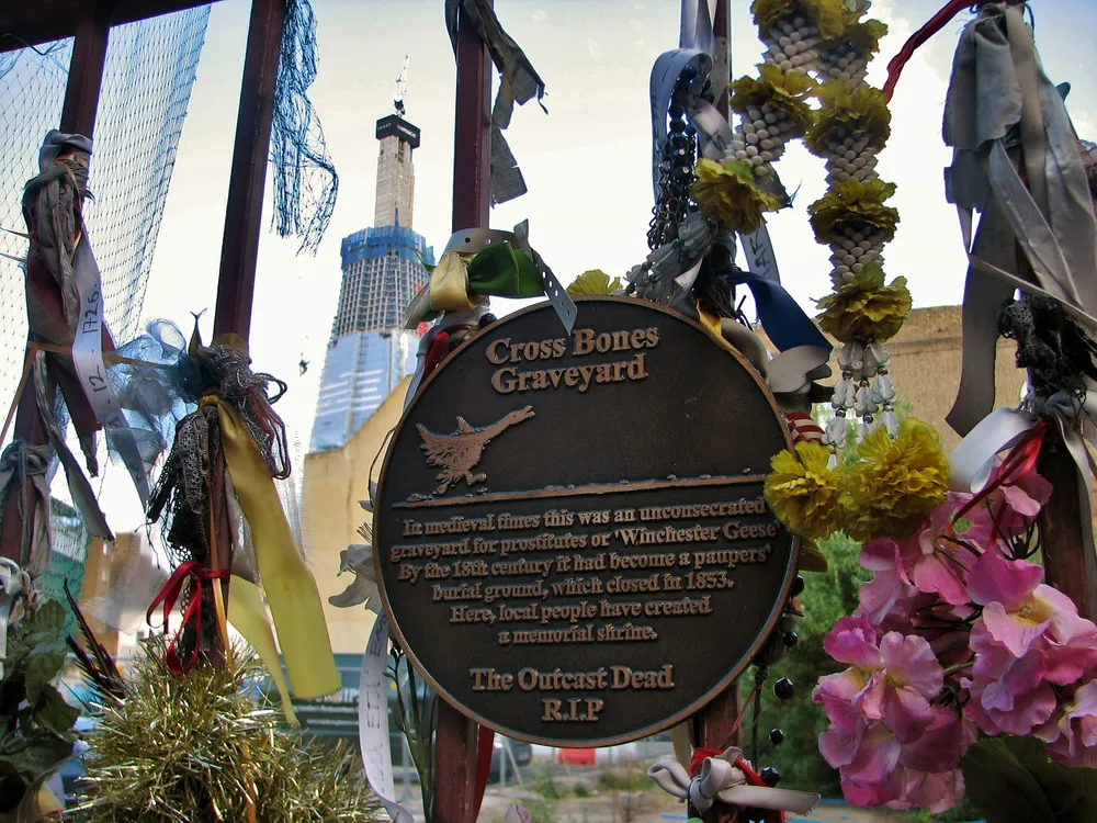 crossbones burial ground