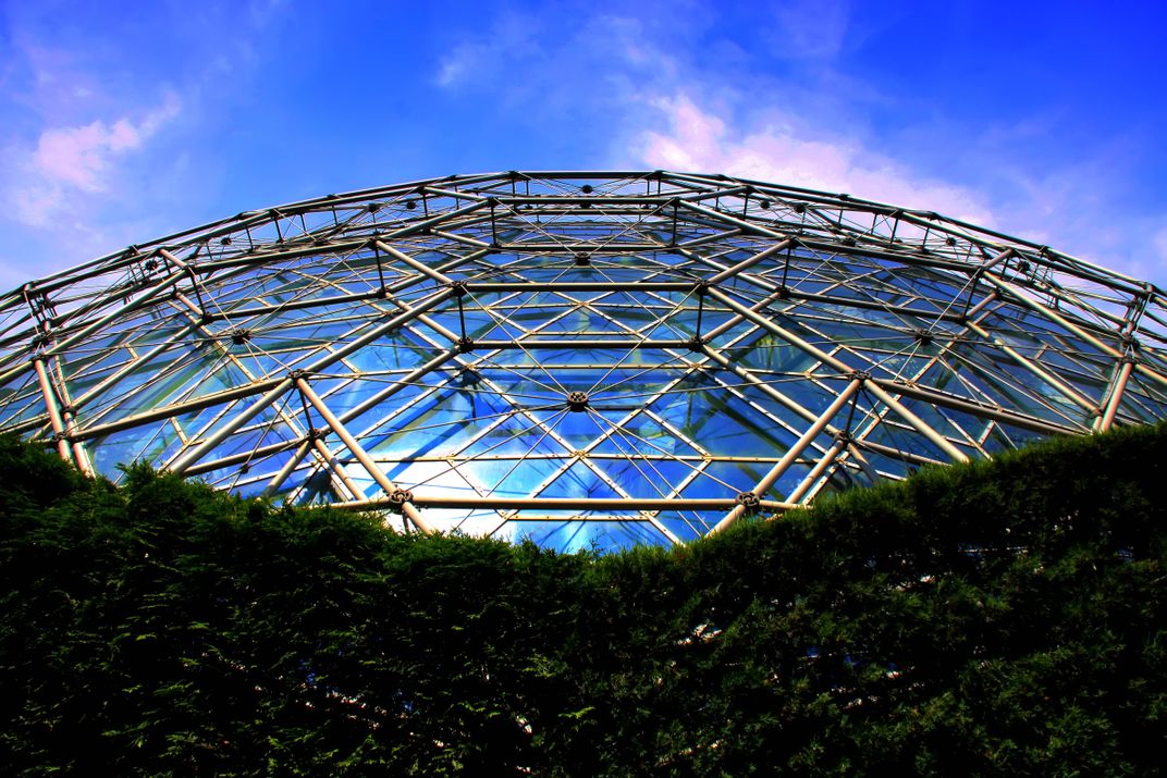 The Huge Atrium at Missouri Botanical Gardens in St. Louis, MO ...