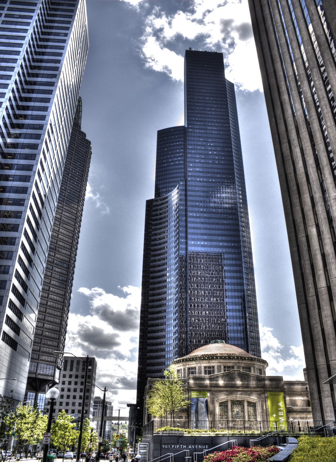 Walking through downtown Seattle, Washington on a nice warm day while ...