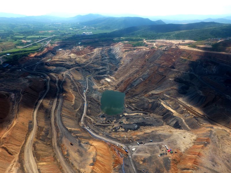 Over-exploitation in Opencast Coal Mine in Shanxi | Smithsonian Photo ...