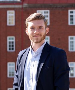 Edward Becker | Smithsonian Journeys Expert | Smithsonian Journeys