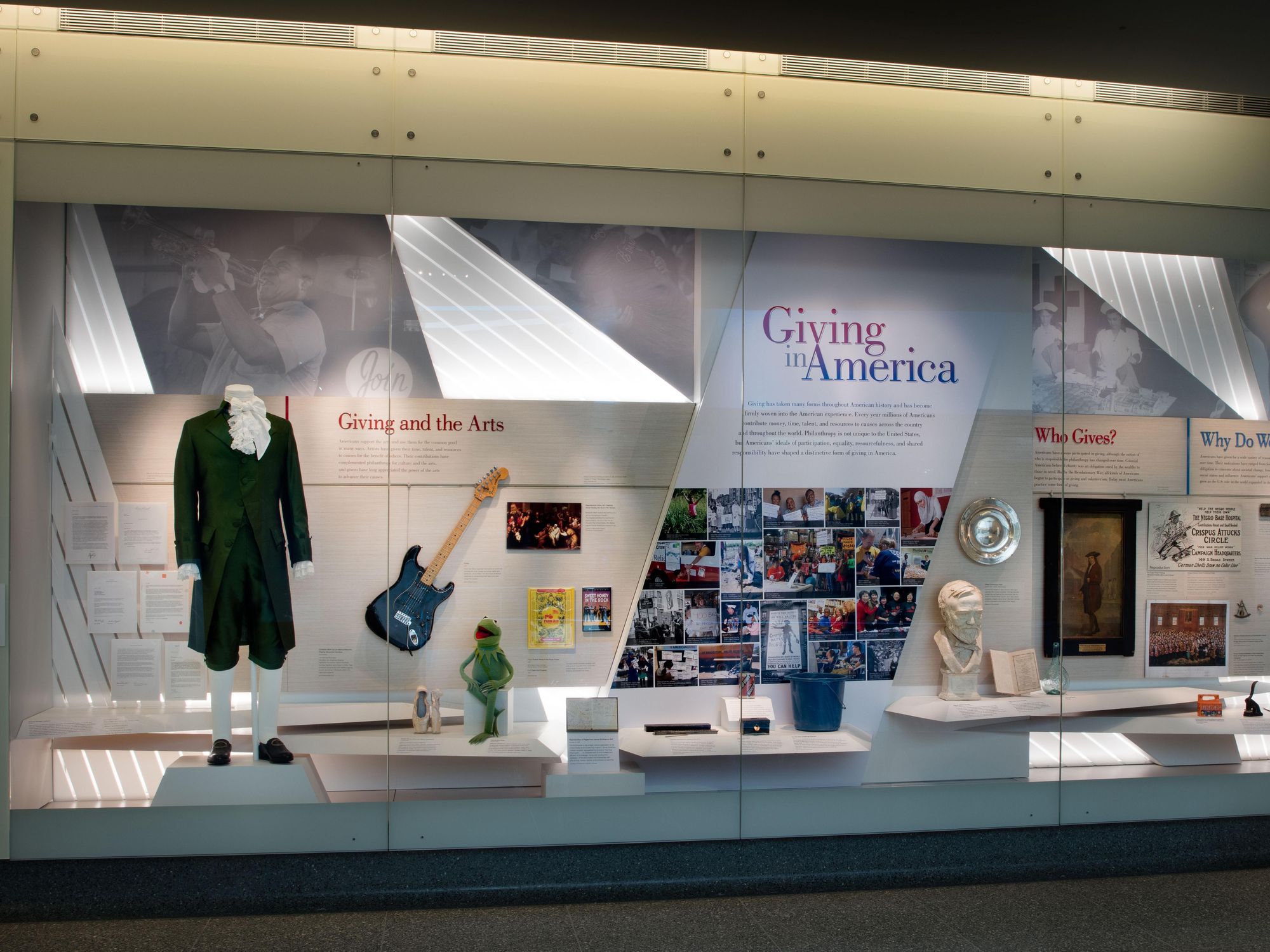 These Signature Artifacts Embody the Giving Spirt of Artist-Philanthropists