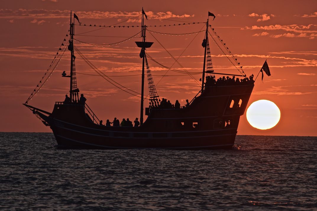Pirate Ship Passes Sunset | Smithsonian Photo Contest | Smithsonian ...
